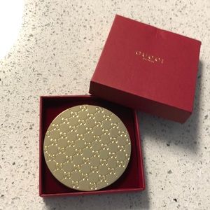 Gucci | Makeup | Gucci Gold Monogram Pocket Compact Folding Mirror ...